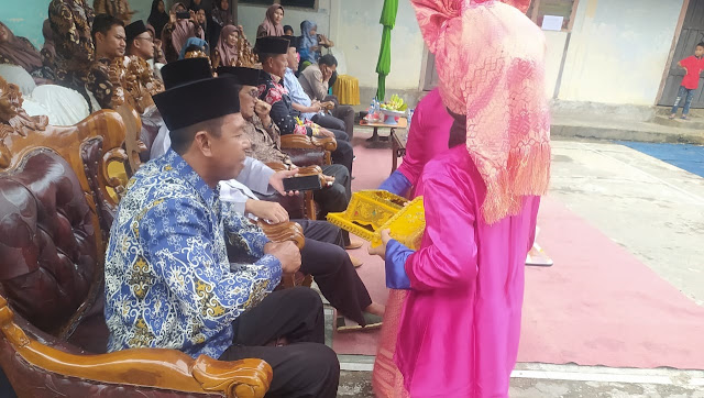Wakili Pj Bupati Kampar, Asisten II Setda Kampar Hadiri Penyantunan ... Wakili Pj Bupati Kampar, Asisten II Setda Kampar Hadiri Penyantunan ...